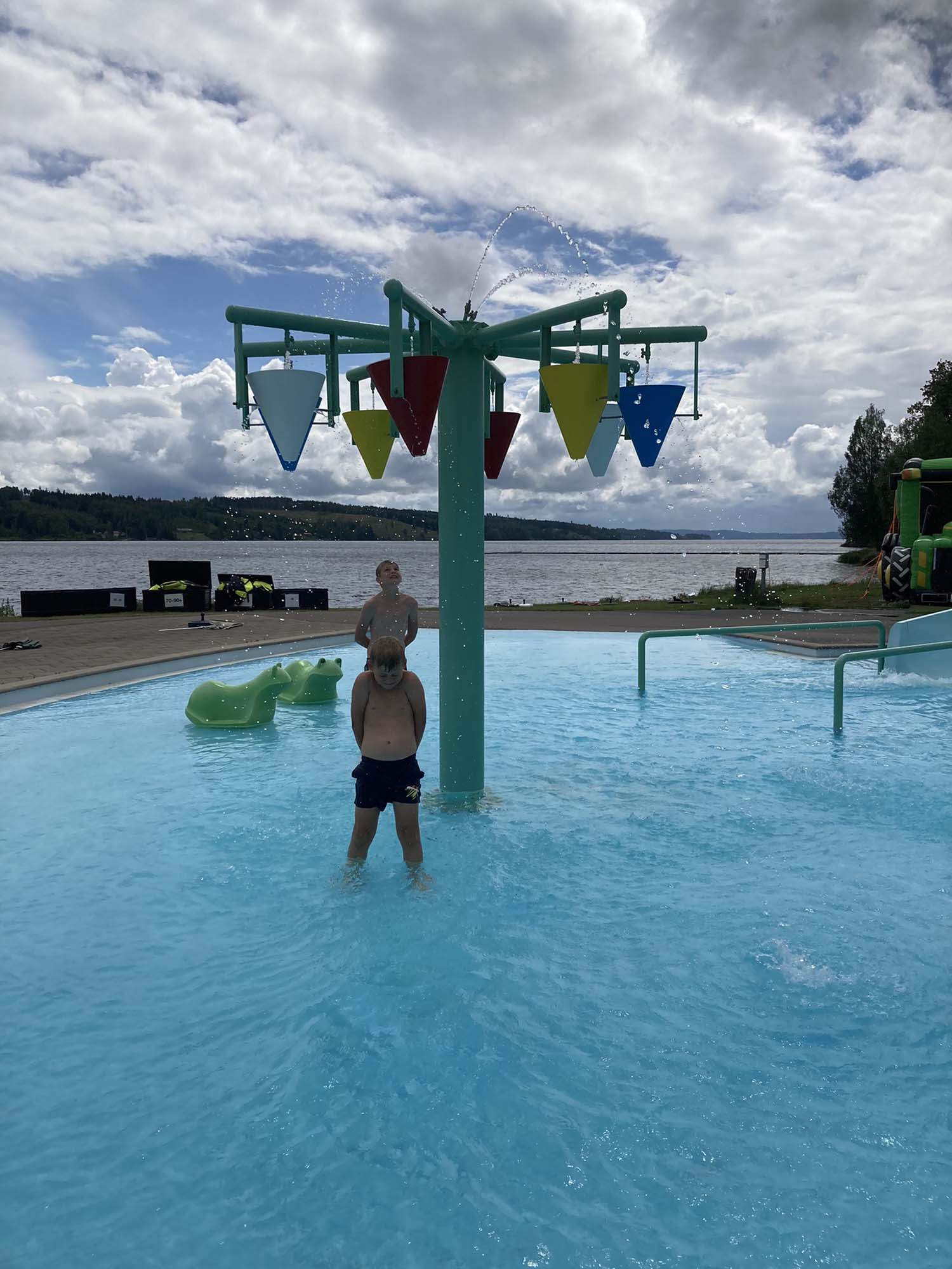 Sunne sommarland - ett sommar och vattenparadis - Barnens Turistguide