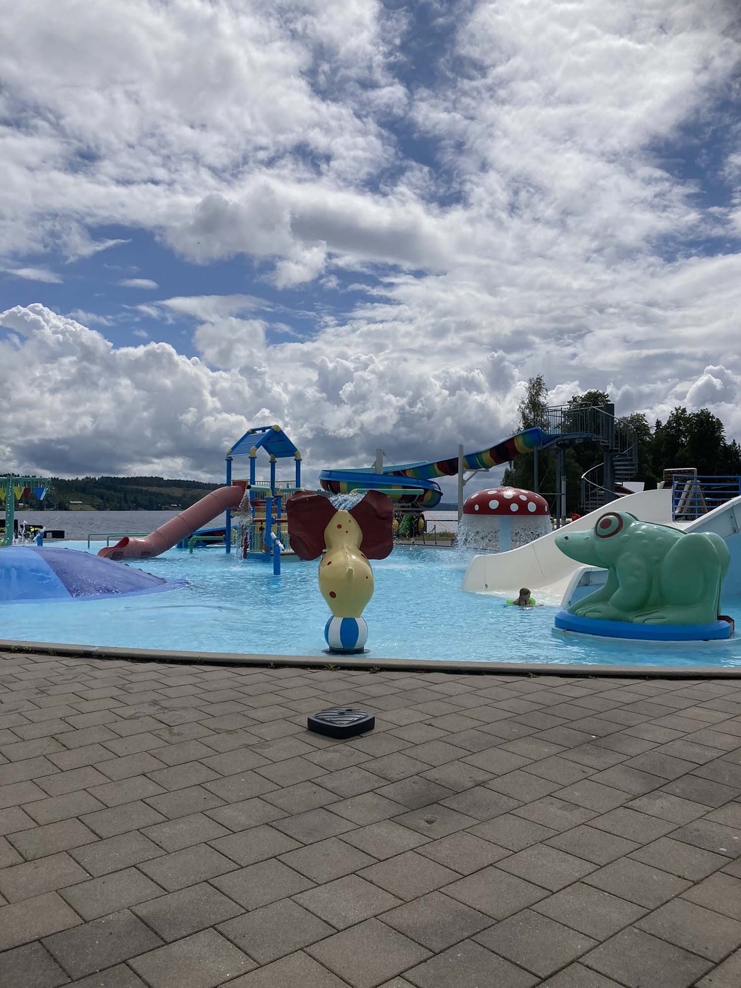 Sunne sommarland - ett sommar och vattenparadis - Barnens Turistguide