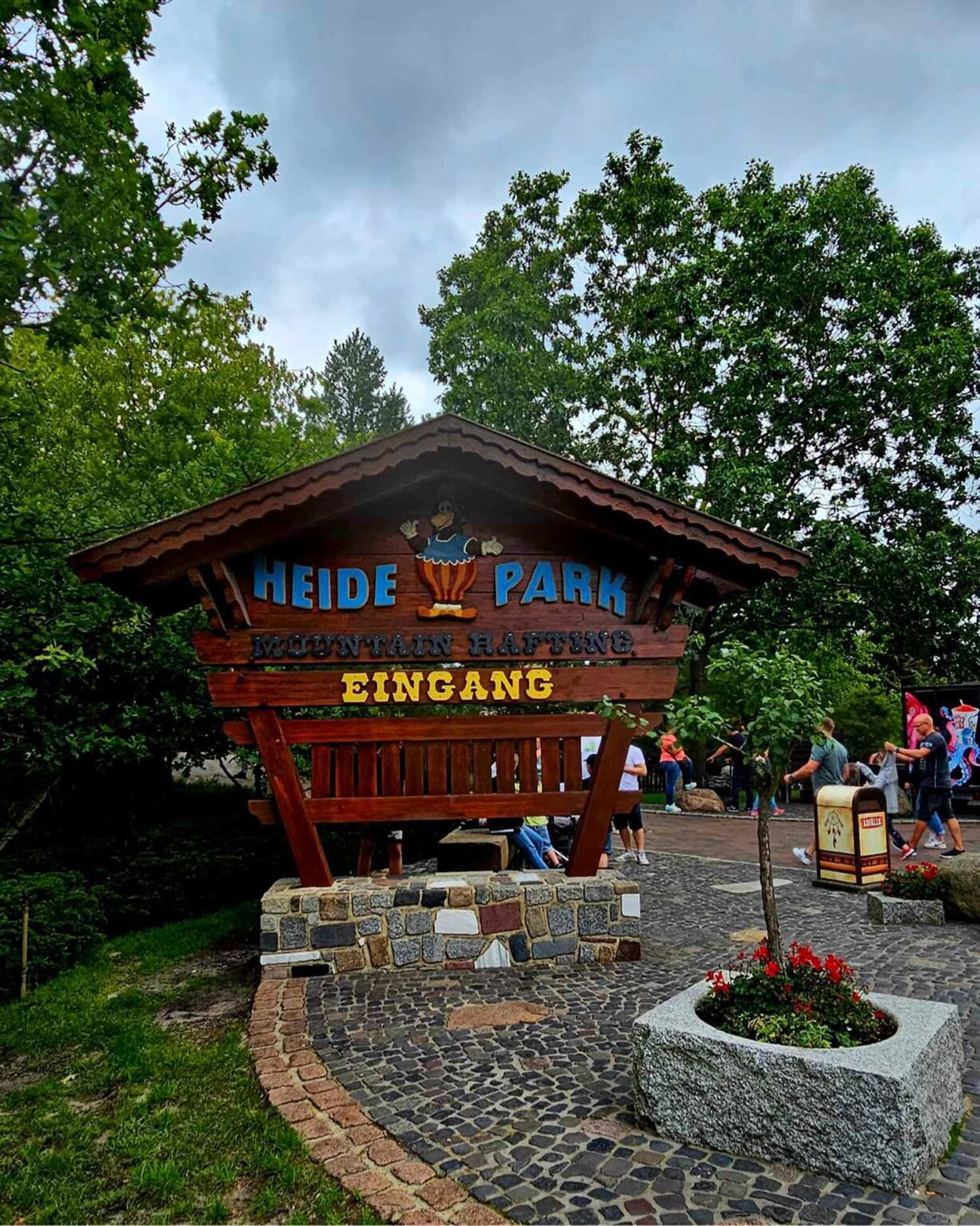 Heide Park - One of Germanys biggest amusementparks - Barnens Turistguide