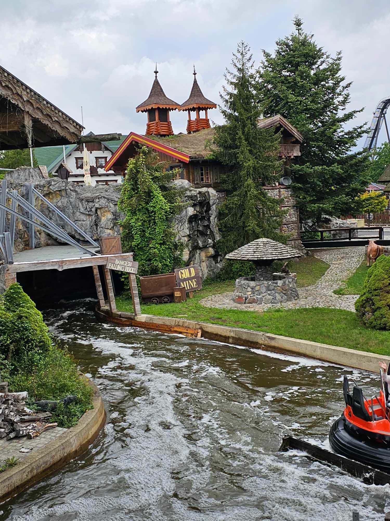 Heide Park - One of Germanys biggest amusementparks - Barnens Turistguide